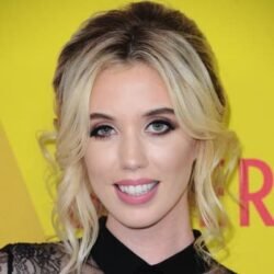 Laura Clery Husband, Separation, Bio, Age, Wikipedia, Net Worth