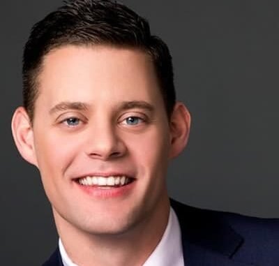Mike Leslie WFAA, Bio, Age, Height, Wife, Wedding, Salary and Net Worth